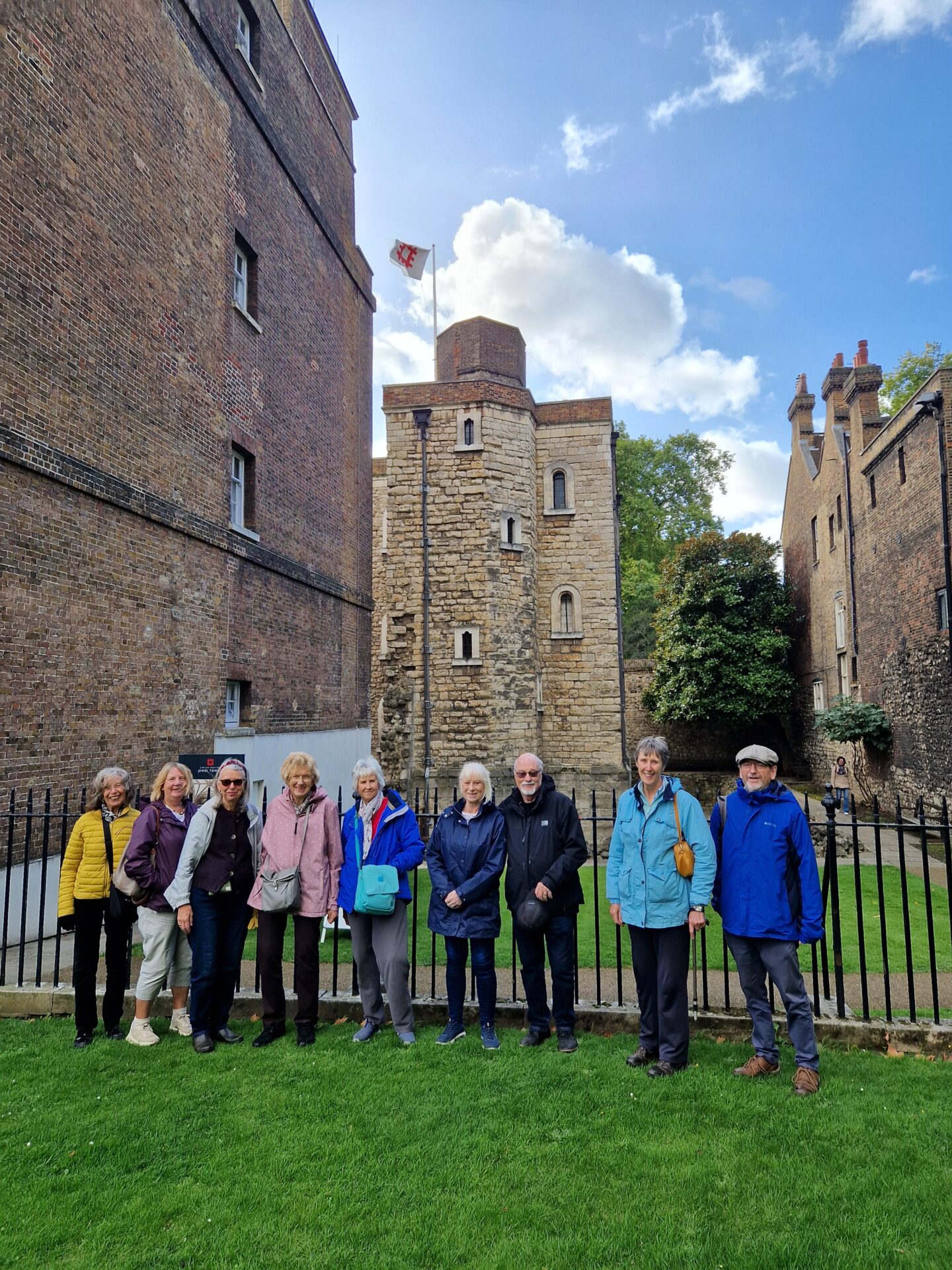 Jewel Tower - Spelthorne K2